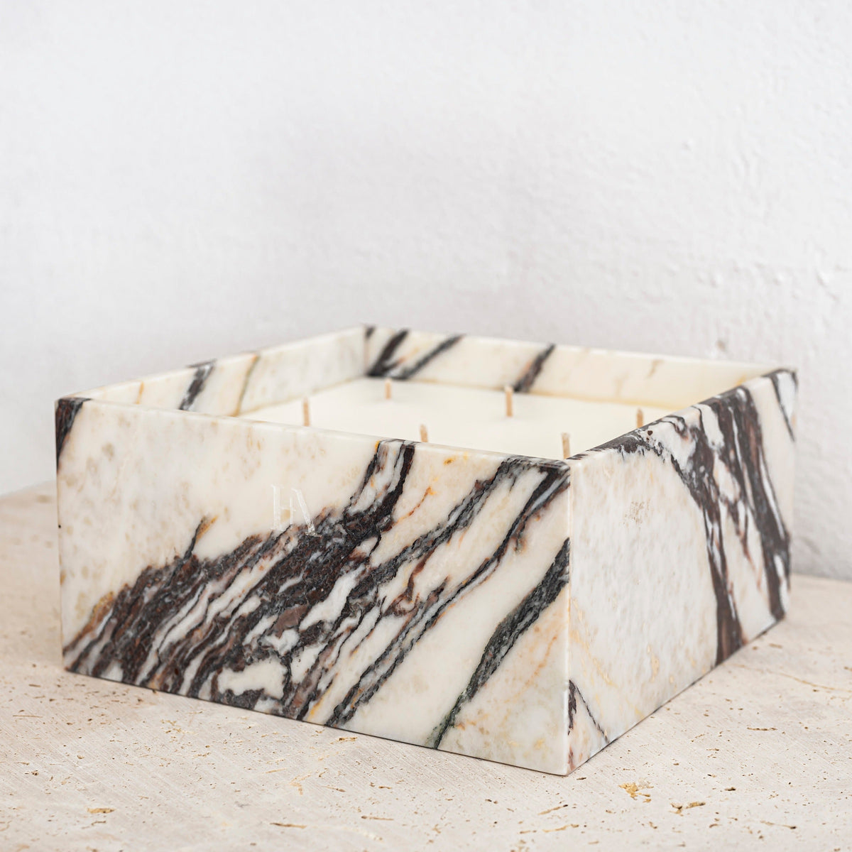 ALABASTER CANDLE – Haus of Aitch